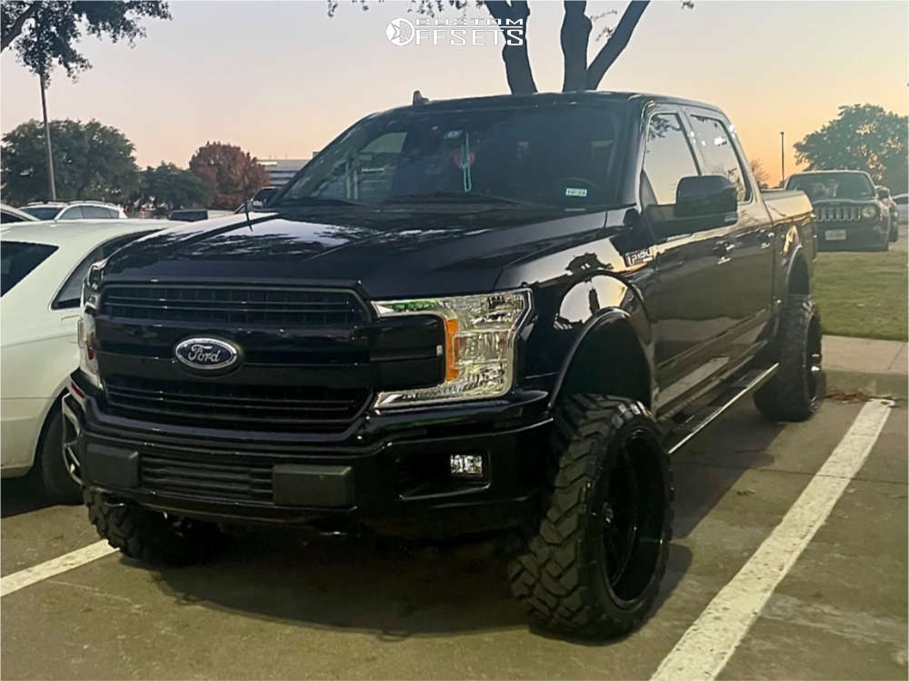 2019 Ford F-150 with 22x12 -44 TIS 547b and 33/12.5R22 Fuel Gripper Xt ...
