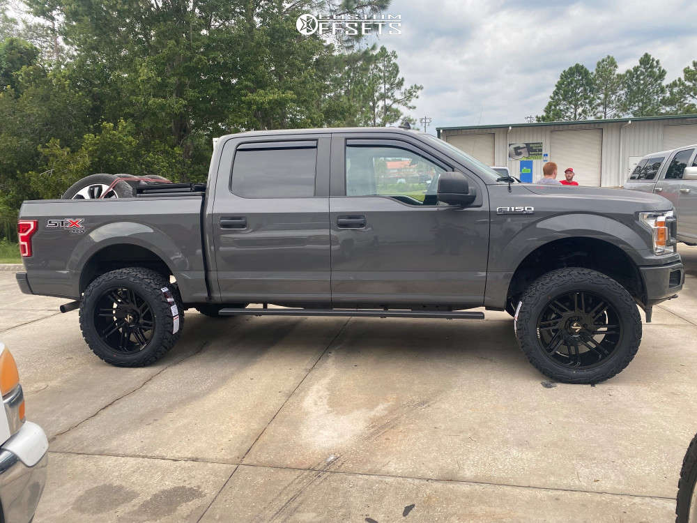 2020 Ford F-150 with 22x10 -25 ARKON OFF-ROAD Davinci and 35/12.5R22 ...