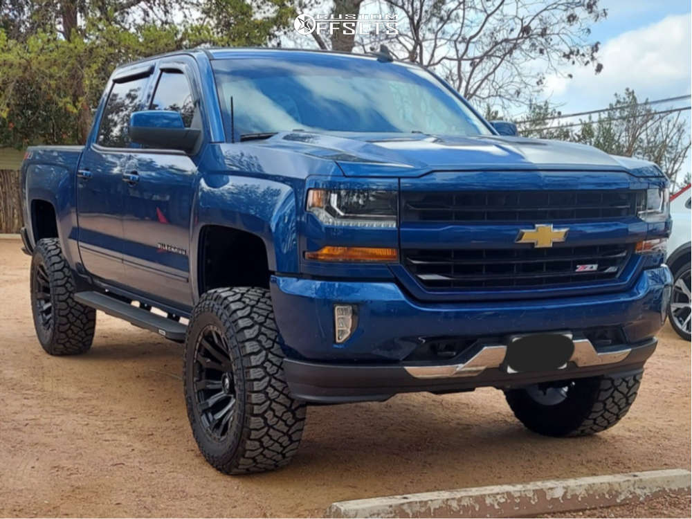 2018 Chevrolet Silverado 1500 with 20x10 -18 Fuel Blitz and 35/12.5R20 ...