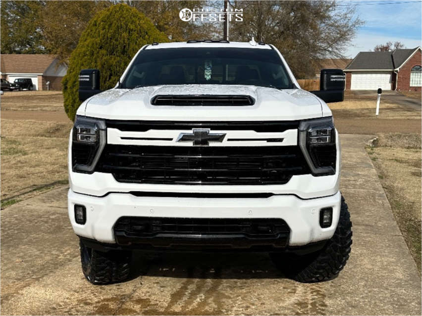 2024 Chevrolet Silverado 2500 HD with 20x12 -44 TIS 544b and 37/12.5R20 ...
