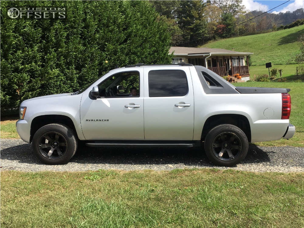 2012 Chevrolet Avalanche with 20x12 -44 Fuel Beast and 305/50R20 Nitto ...