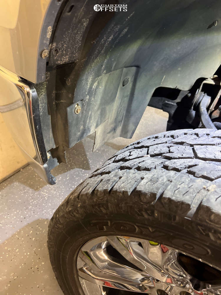 2012 GMC Sierra 1500 with 22x9 24 OE Revolution 158 and 33/12.5R22 Toyo ...