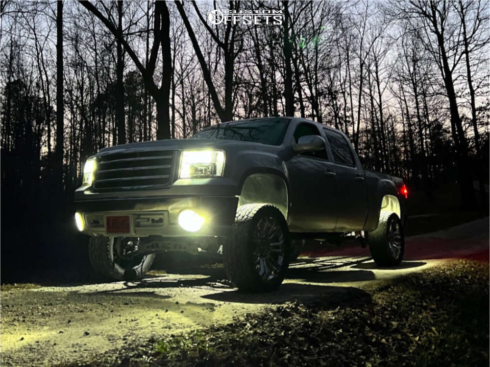 2012 GMC Sierra 1500 with 22x9 24 OE Revolution 158 and 33/12.5R22 Toyo ...