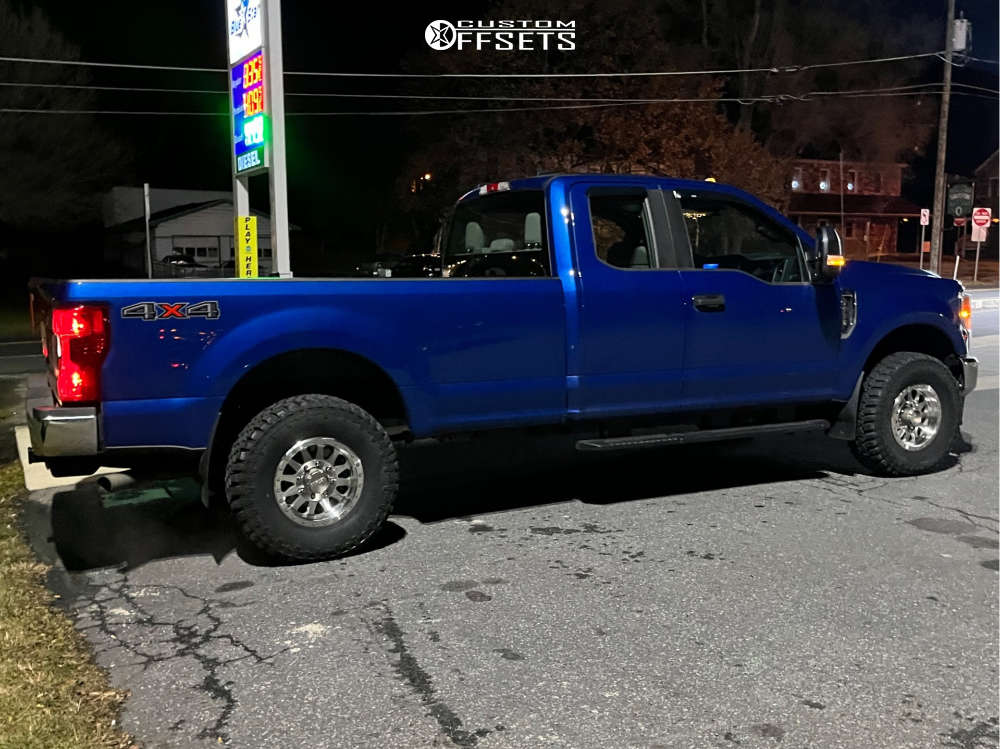 2022 Ford F-250 Super Duty with 17x8.5 0 Method Double Standard and 35/ ...