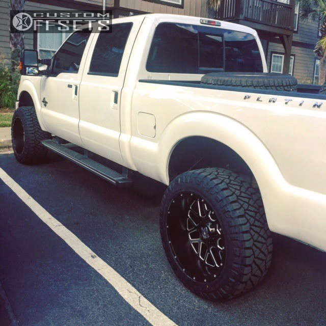 2015 Ford F-250 Super Duty with 22x12 -44 XD Xd820 and 35/12.5R22 Nitto ...