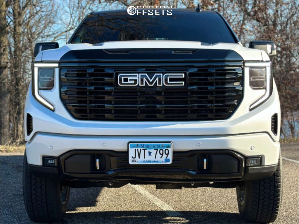 2022 GMC Sierra 1500 with 20x10 -18 Fuel Brawl and 275/65R20 Toyo Tires ...