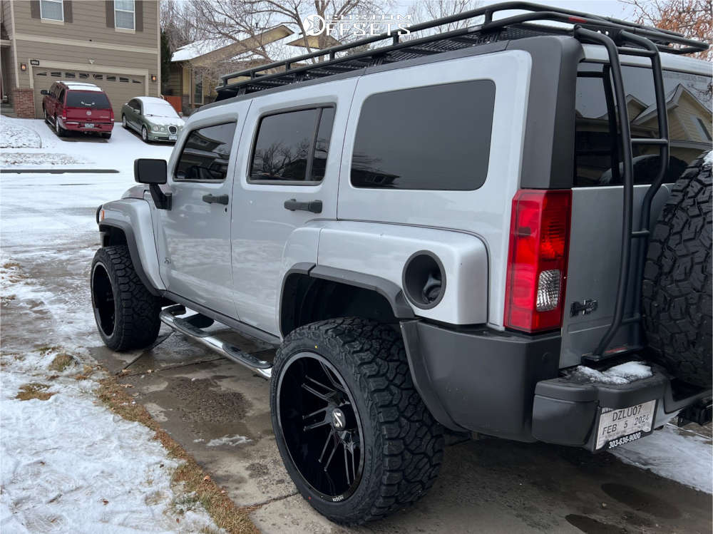 2009 Hummer H3 with 22x12 -51 ARKON OFF-ROAD Davinci and 33/12.5R22 ...