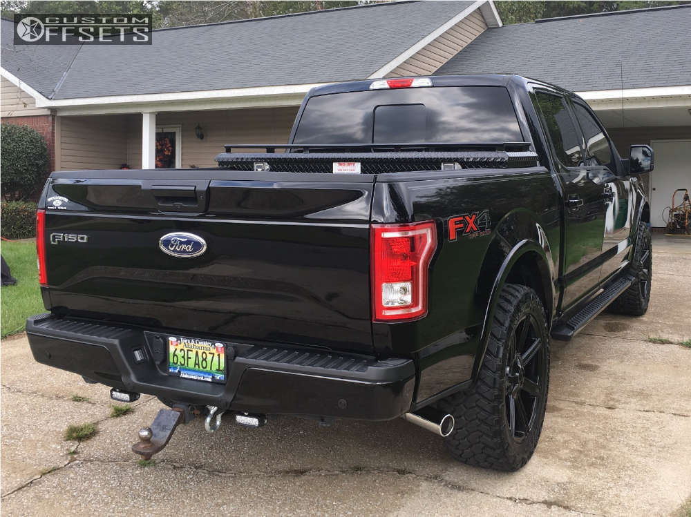 2017 Ford F-150 with 22x9.5 25 Dropstars 650b and 285/55R22 Nitto Trail ...