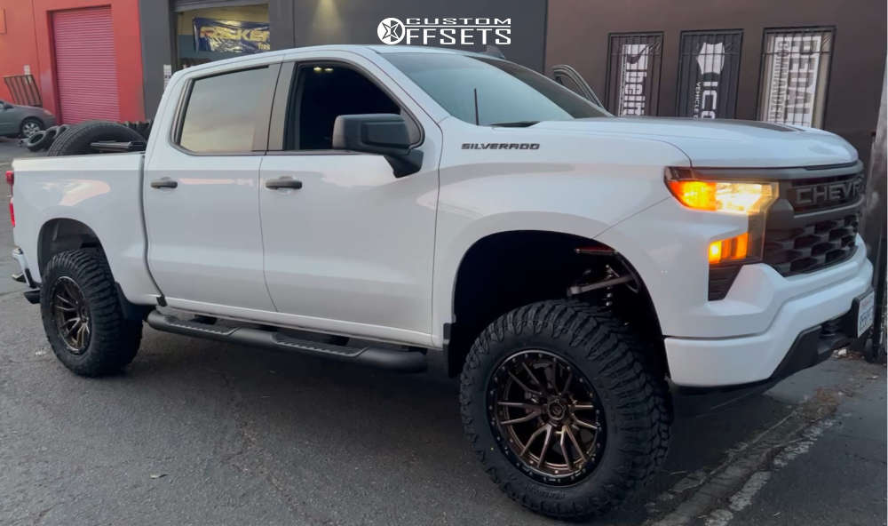 2023 Chevrolet Silverado 1500 with 20x10 -18 Fuel Rebel 6 and 35/12 ...