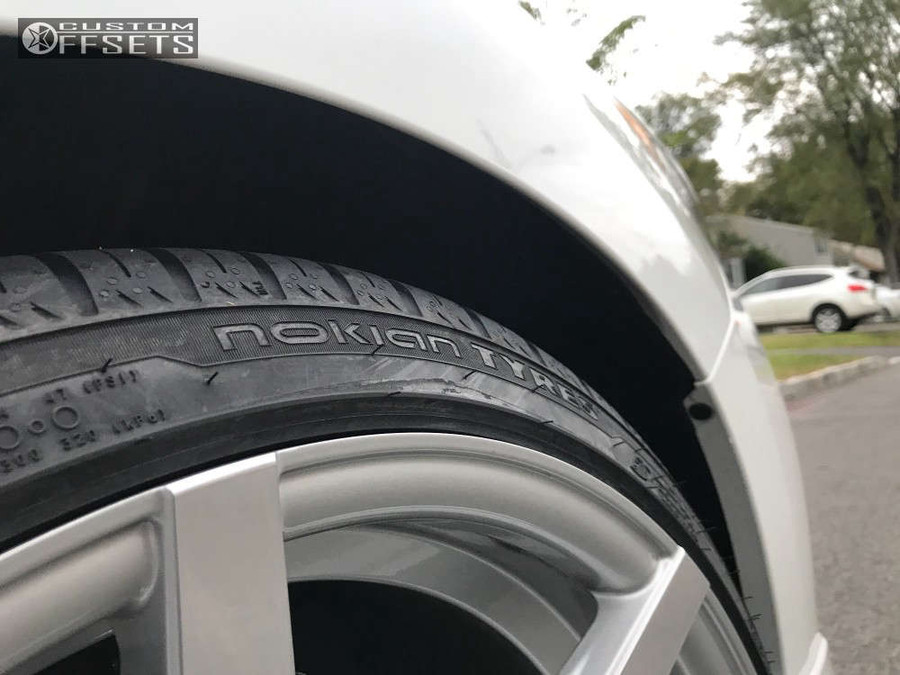 2017 Honda Accord with 19x9.5 40 Rohana Rc7 and 235/35R19 Nokian Zline ...