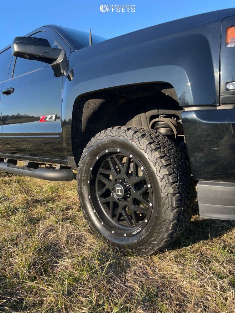 2018 Chevrolet Silverado 1500 with 20x9 0 Hostile H108 and 285/55R20 ...