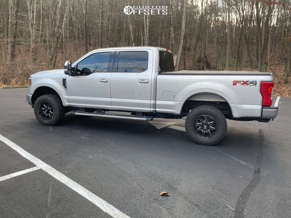 2018 Ford F-250 Super Duty with 18x9 18 Gear Off-Road 765bm and 275 ...