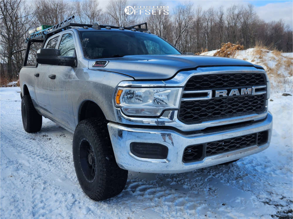 2020 Ram 2500 with 17x9 -12 Raceline Injector and 35/12.5R17 Gladiator ...