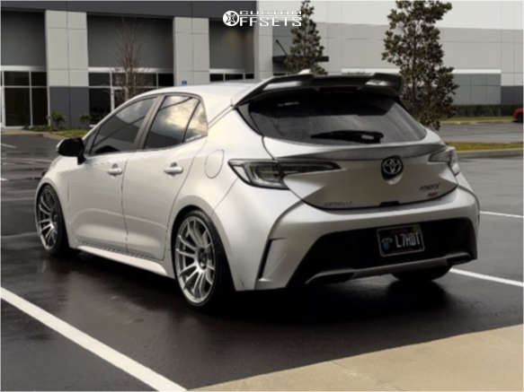 2022 Toyota Corolla with 18x9.5 38 AVID1 Av20 and 225/40R18 Lexani ...