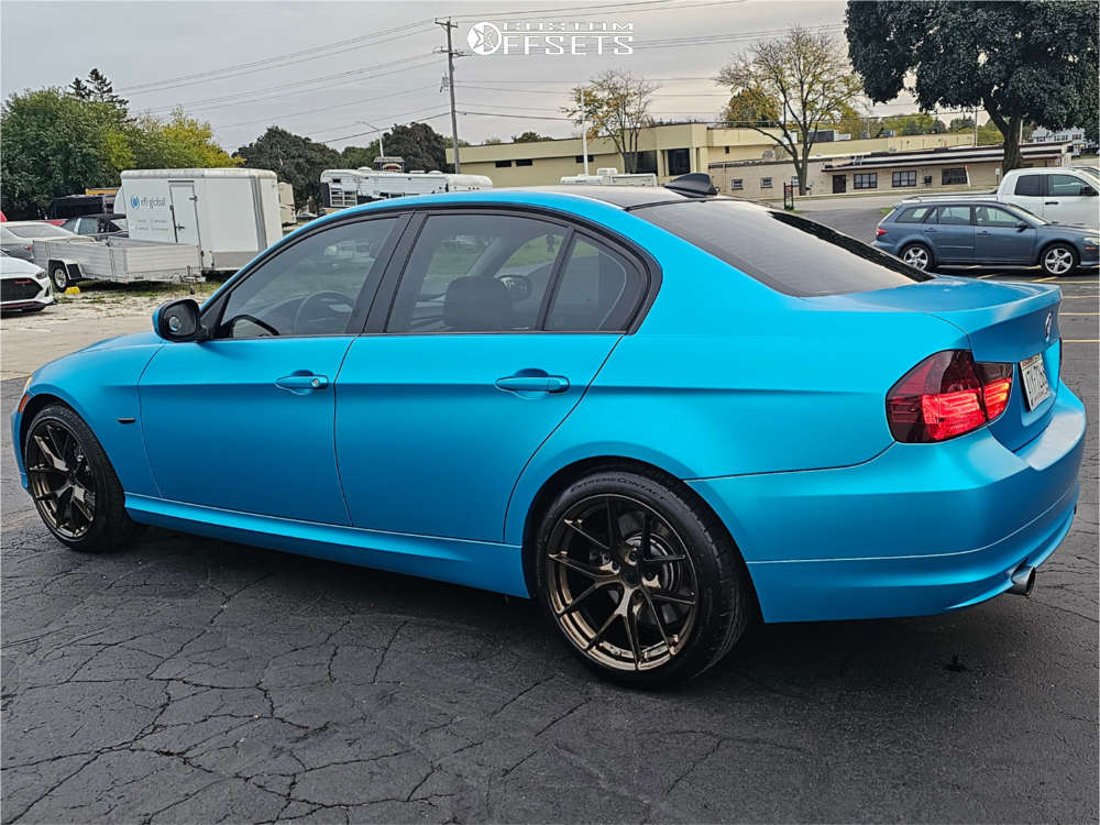 2010 BMW 335i XDrive with 18x8.5 35 Aodhan Aff7 and 225/45R18 Pirelli ...