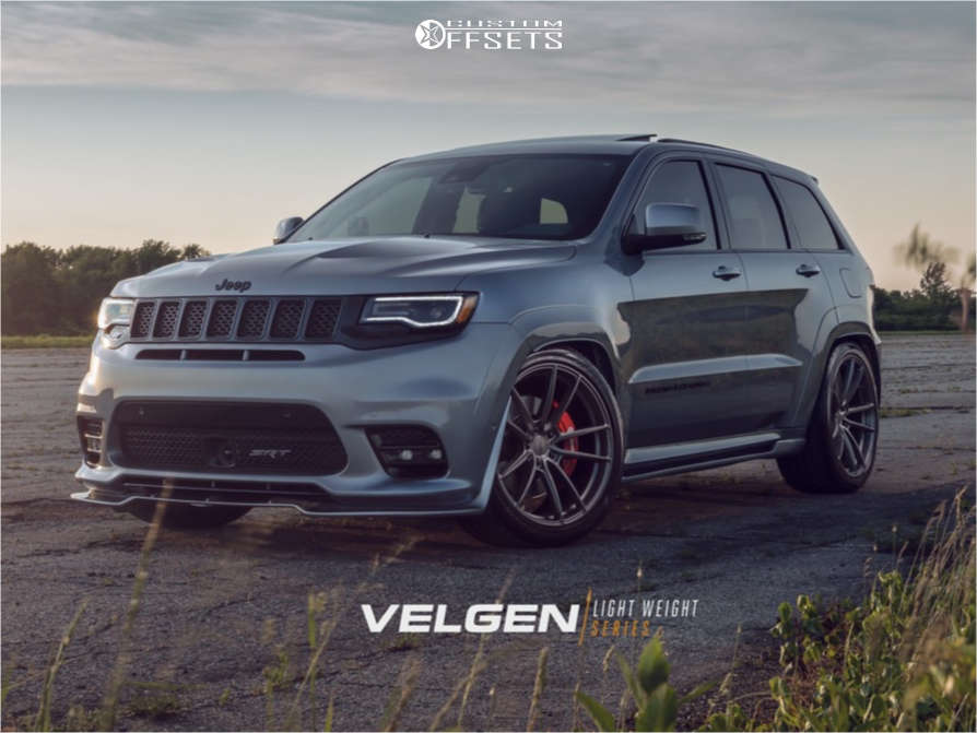 2021 Jeep Grand Cherokee with 22x10.5 35 Velgen Vf5 and 305/35R22 ...