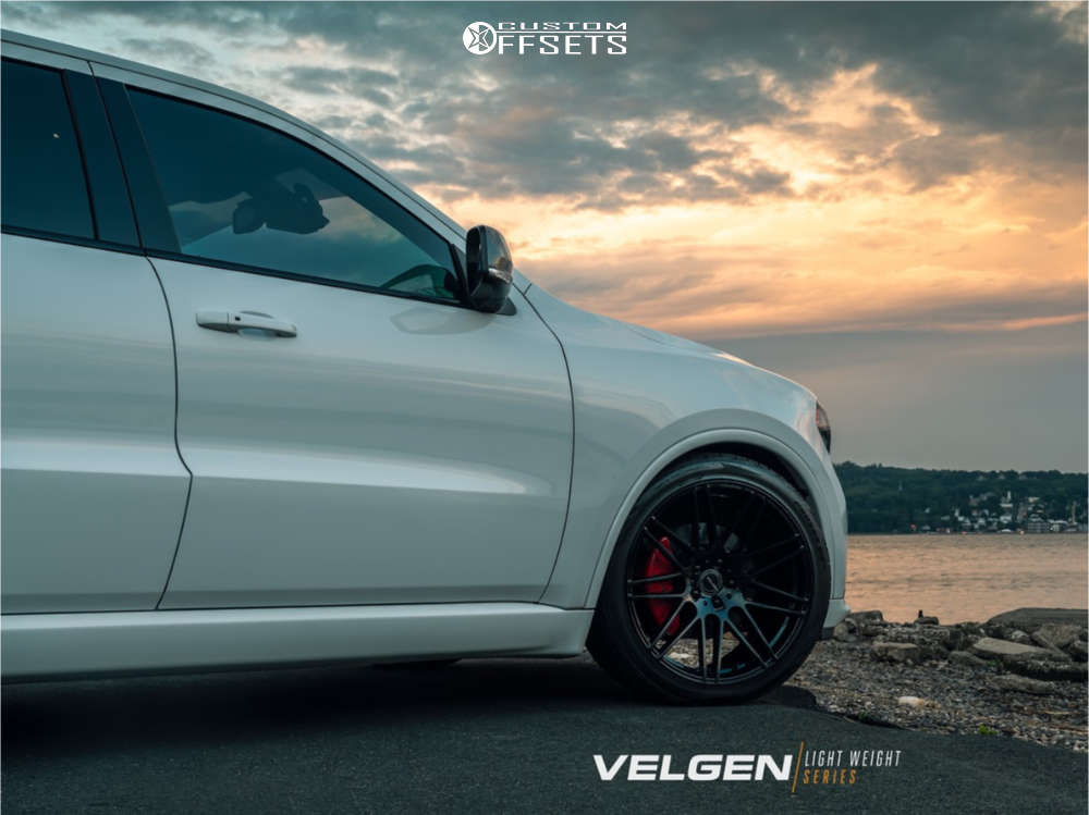 2021 Dodge Durango with 22x10.5 35 Velgen Vf9 and 305/35R22 Toyo Tires ...