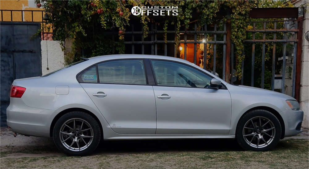 2012 Volkswagen Jetta with 17x7.5 35 BBS Sr and 225/50R17 Kumho Ecsta ...