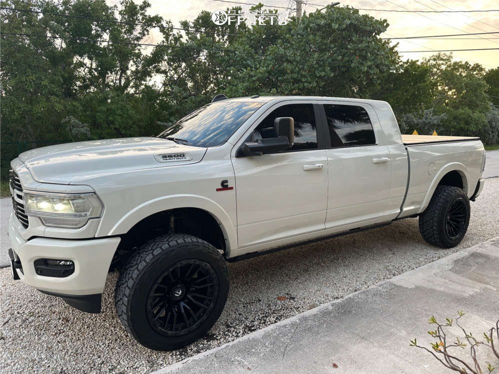 2022 Ram 3500 with 22x12 -44 Fuel Rebel 8 and 35/12.5R22 Nitto Recon ...
