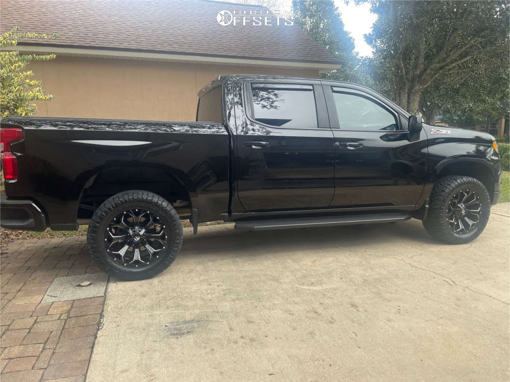 2022 Chevrolet Silverado 1500 with 20x9 1 Fuel Assault and 305/55R20 ...