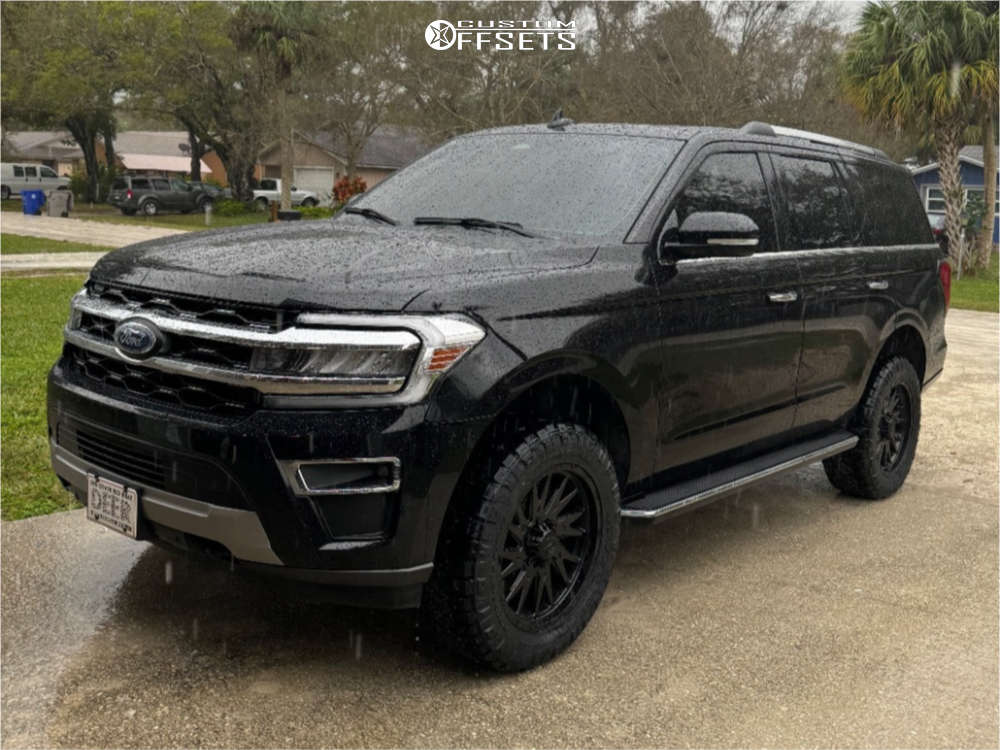 2022 Ford Expedition with 20x9 0 TIS 547b and 33/11.5R20 Nitto Ridge ...
