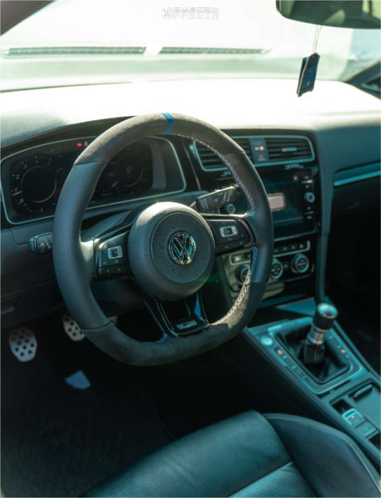 2018 Volkswagen Golf R with 19x8.5 45 Rotiform Dtm and 235/35R19 Toyo ...