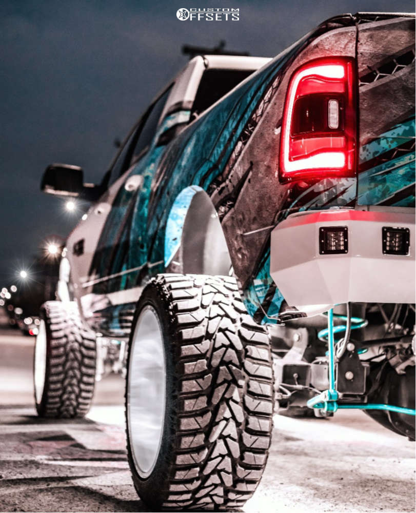 2017 Ram 2500 with 24x14 -76 JTX Forged Credo and 36/14.5R24 Versatyre ...