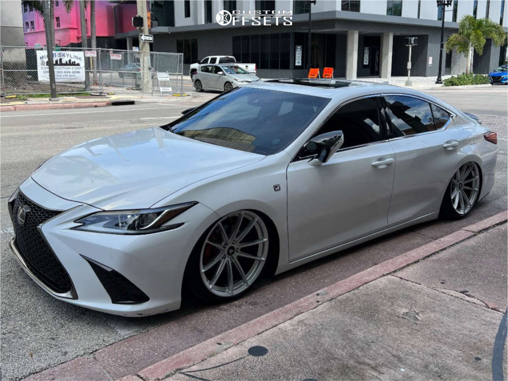 2021 Lexus ES350 with 20x10 42 Fittipaldi 362s and 245/35R20 Lexani Lx-twenty and Air Suspension ...