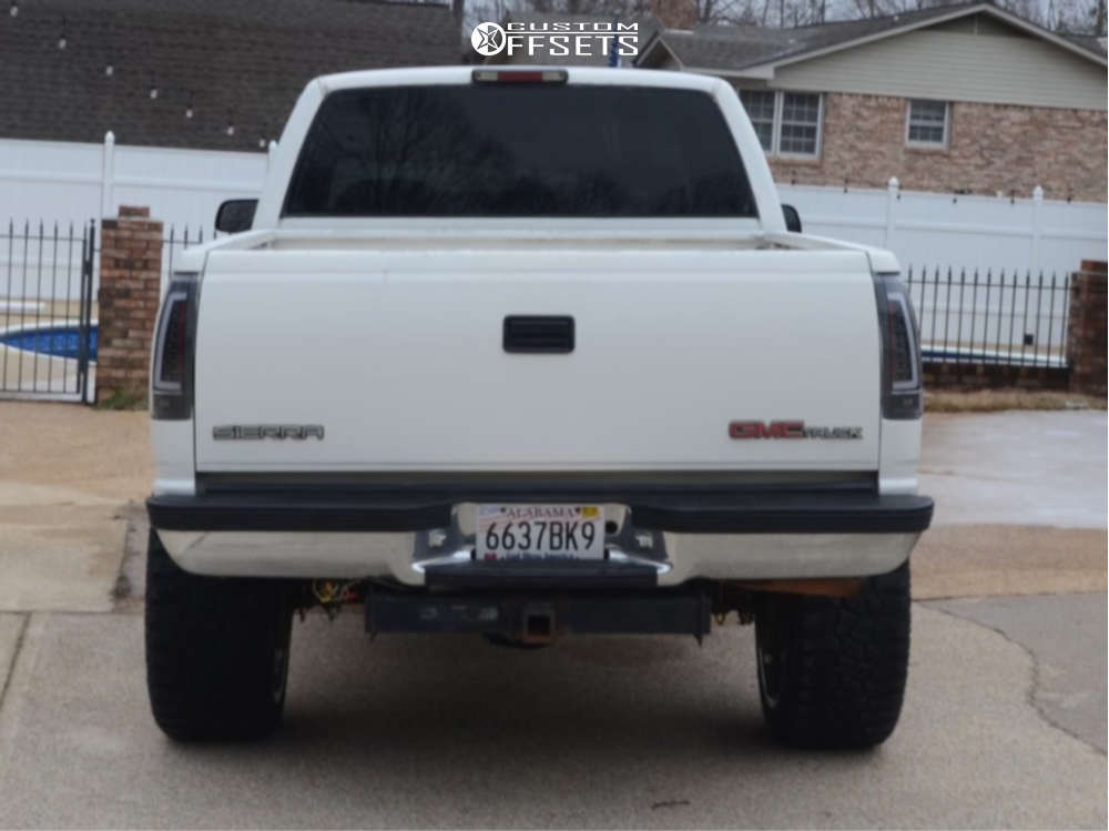 1994 GMC C2500 with 24x12 -44 TIS 547c and 35/12.5R24 Haida Hd869 and ...