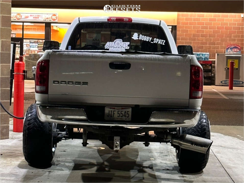 2002 Dodge Ram 1500 with 22x14 -76 Vision Brawl and 33/12.5R22 Atturo ...