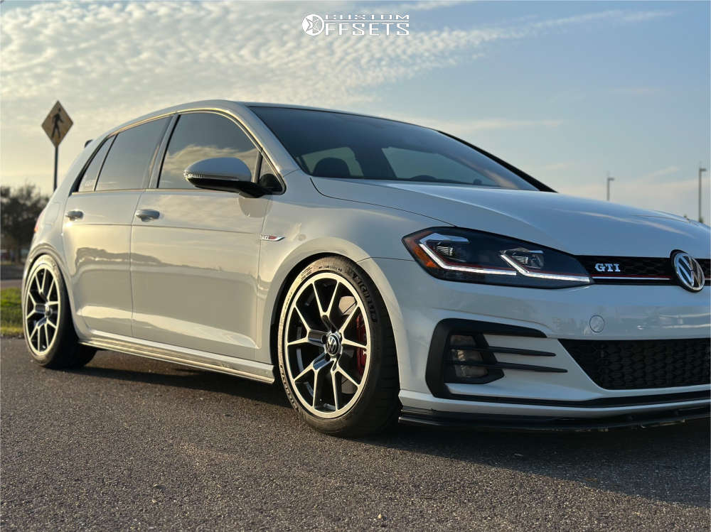 2018 Volkswagen GTI with 18x8.5 45 Neuspeed Rse10 and 235/40R18 ...