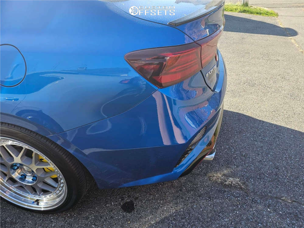 2022 Kia Forte with 18x8.5 35 ARC Ar9 and 225/40R18 Hankook Ventus S1 ...