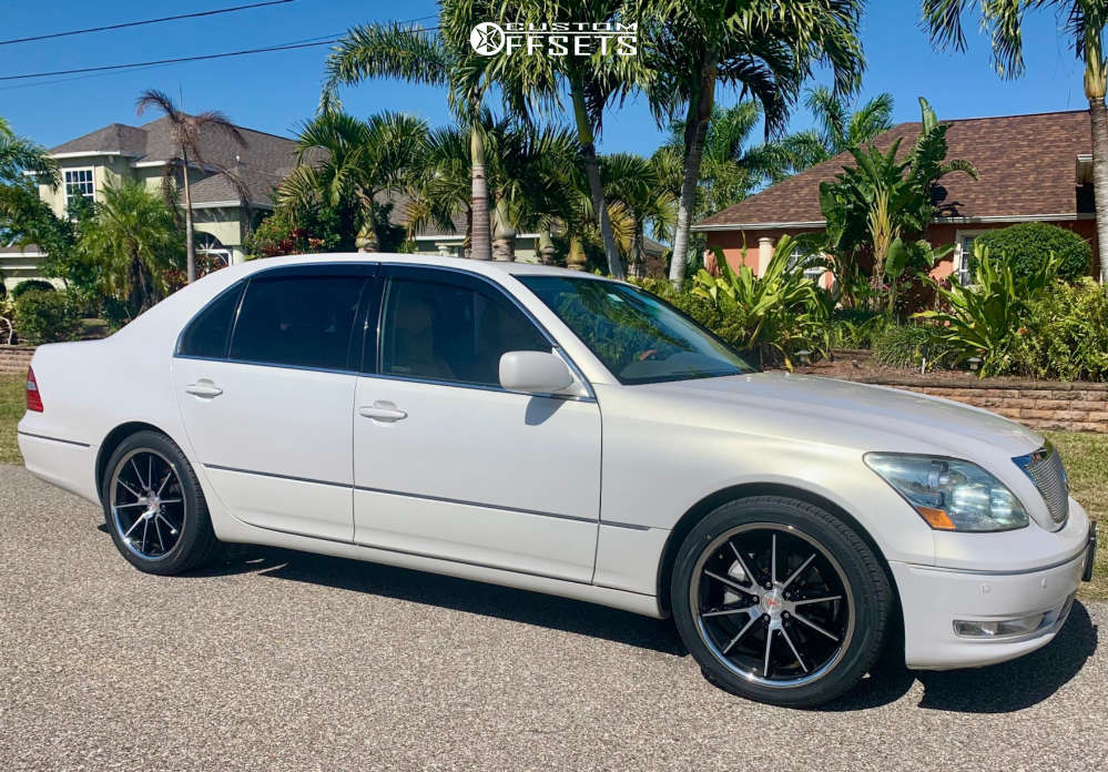 2004 Lexus LS430 with 19x8.5 35 Ferrada Cm2 and 245/40R19 Ironman IMove ...