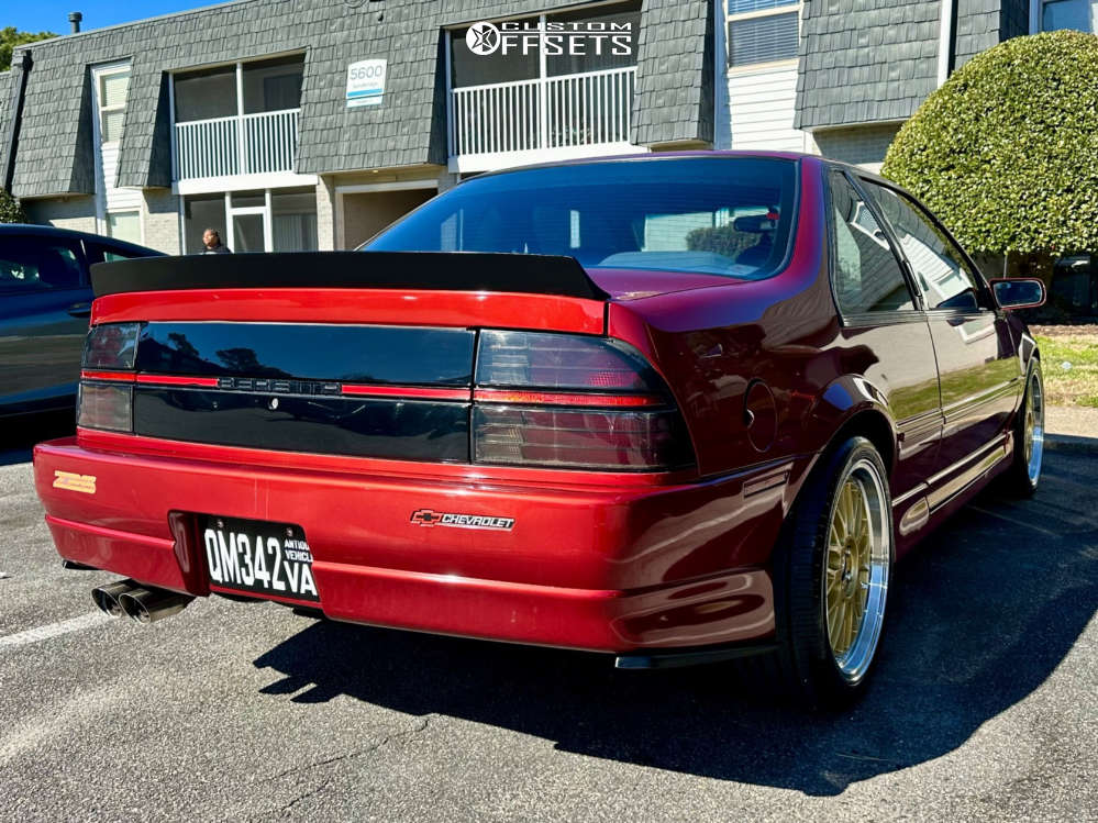 1995 Chevrolet Beretta with 18x8 35 JNC 005 and 245/40R18 Achilles ATR ...