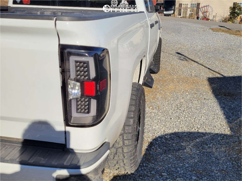 2016 Chevrolet Silverado 1500 with 17x9 -12 Scorpion Nomad and 33/12 ...