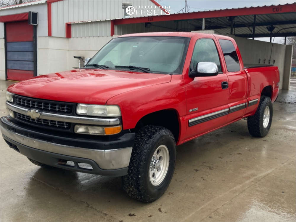 2000 Chevrolet Silverado 1500 with 16x8 -6 Ultra Type 164 and 285/75R16 ...