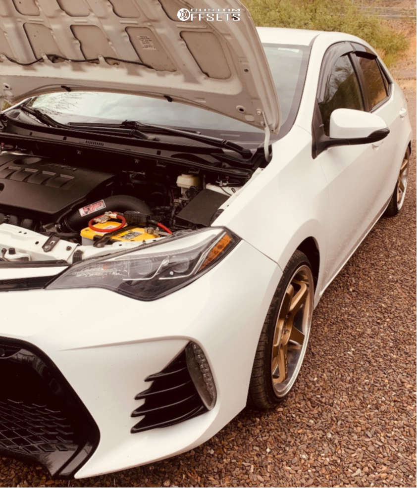 2018 Toyota Corolla with 18x8.5 35 F1R Fc5 and 235/35R18 Vercelli ...