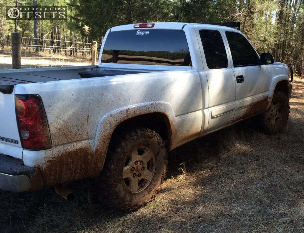 2004 Chevrolet Silverado 1500 with 17x7.5 31 OEM Wheels Spaced Out ...