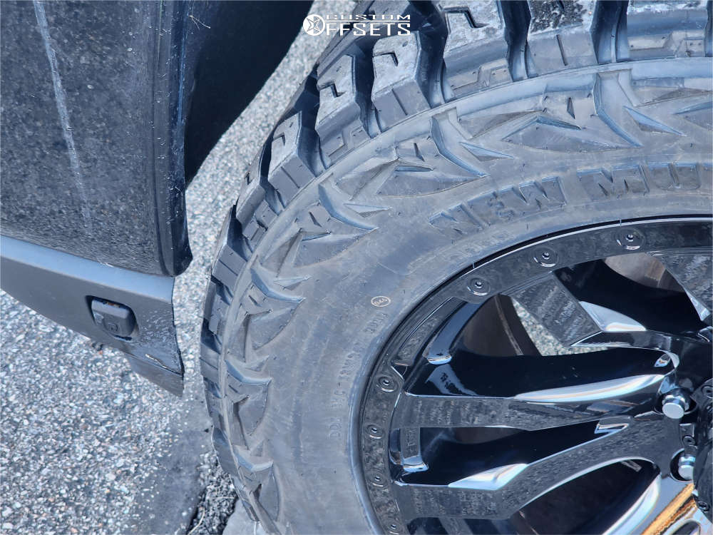 2022 GMC Sierra 3500 HD with 22x10 -18 Fuel Blitz and 35/12.5R22 ...