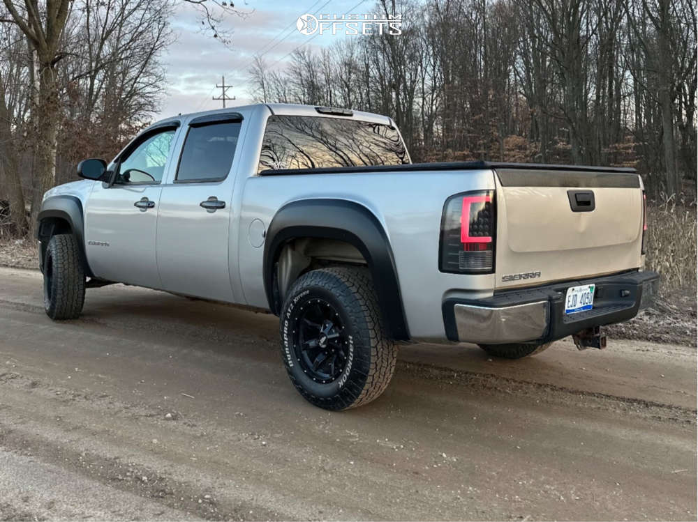 2007 GMC Sierra 1500 with 17x8 0 Moto Metal MO970 and 265/70R17 Hankook ...