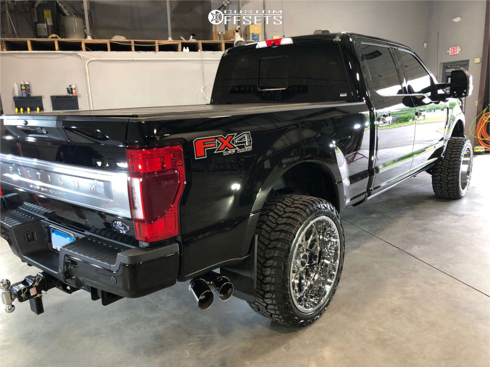 2022 Ford F-350 Super Duty with 24x12 -51 Vision Rocker and 35/13.5R24 ...