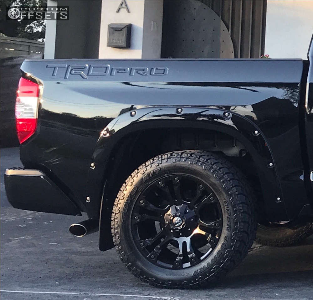 2015 Toyota Tundra with 20x9 20 Fuel Vapor and 285/55R20 Toyo Tires ...