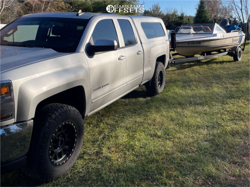 2019 Chevrolet Silverado 1500 with 17x8.5 0 Method Mesh and 285/70R17 ...
