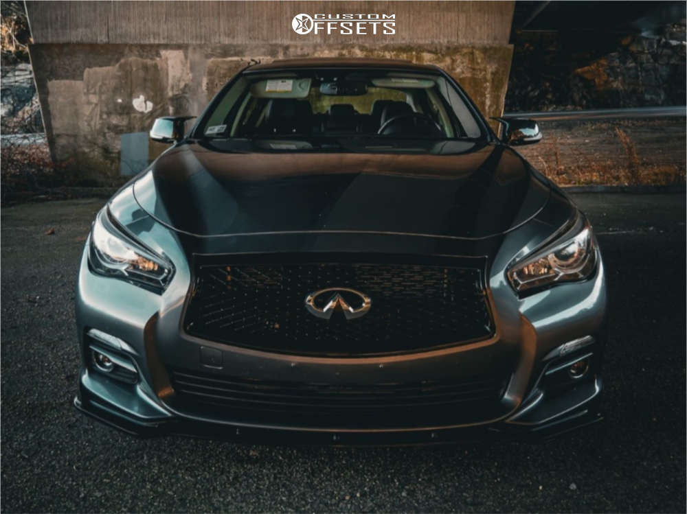 2016 INFINITI Q50 with 20x9 35 Niche Vosso and 245/45R20 Lexani Lx ...