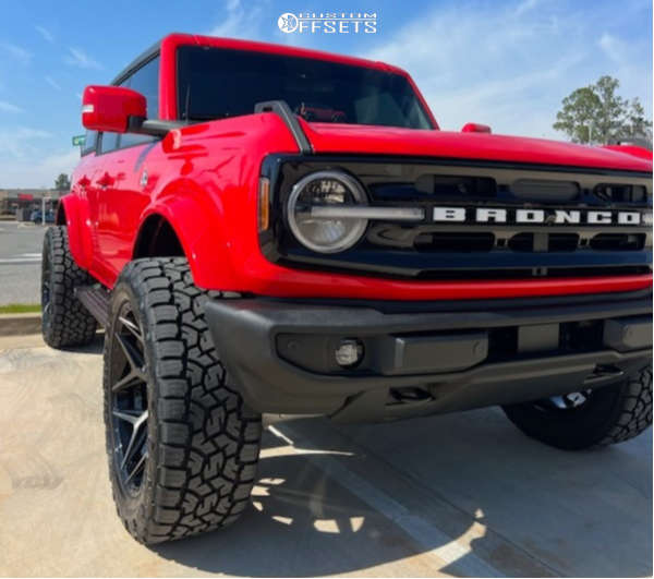 2024 Ford Bronco with 22x10 -18 4Play 4p06 and 35/12.5R22 Toyo Tires ...