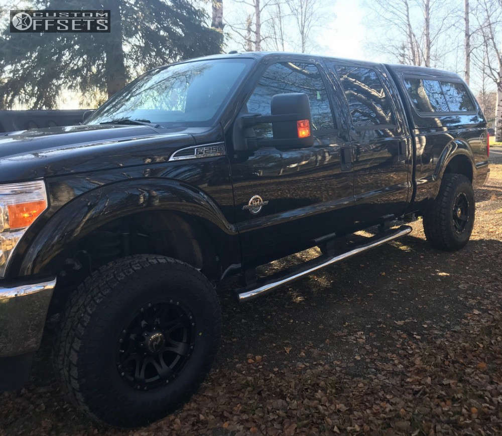 2016 Ford F-250 Super Duty with 17x9 -12 Raceline Raptor and 35/12.5R17 ...