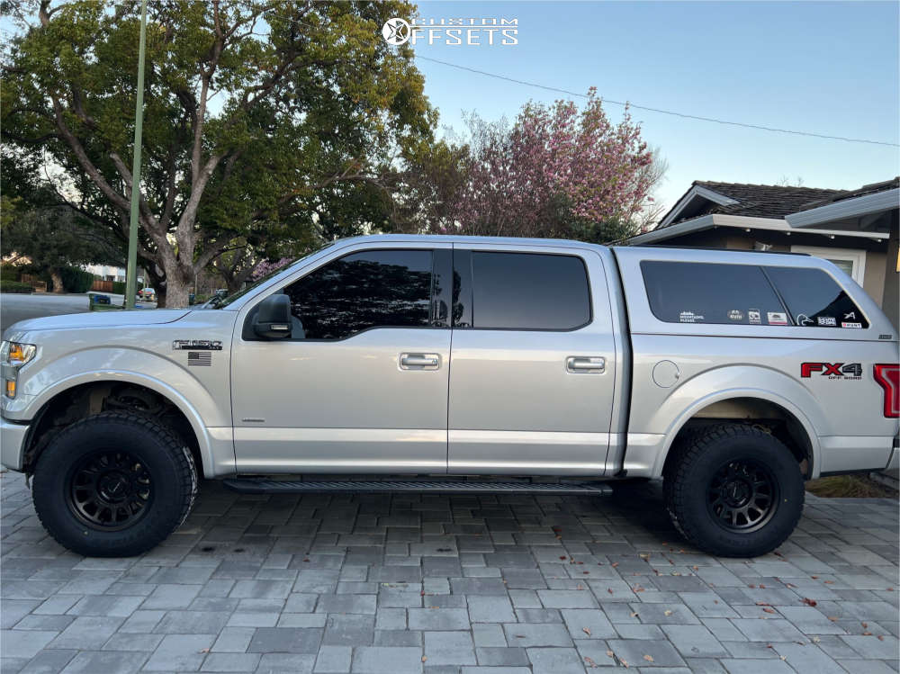 2016 Ford F-150 with 17x8.5 0 Method Mr703 and 285/70R17 Toyo Tires ...
