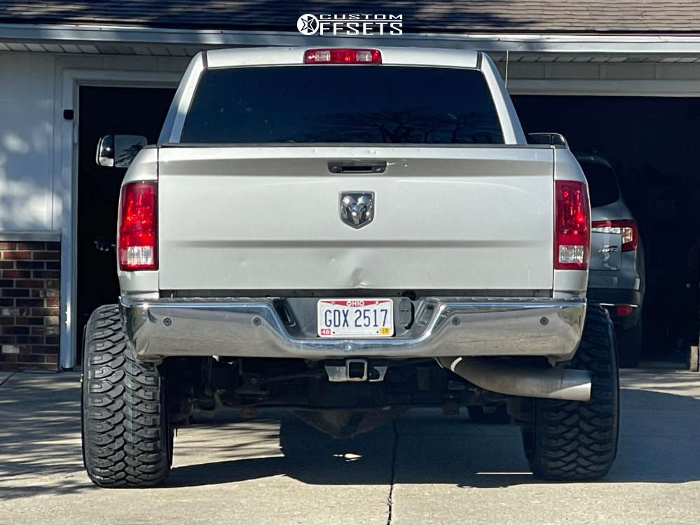 2016 Ram 2500 with 24x14 -76 TIS 547b and 33/12.5R24 RBP Repulsor MT ...