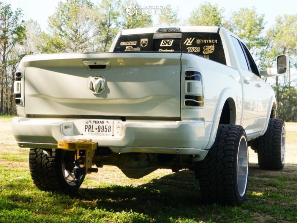 2020 Ram 2500 with 24x14 -76 JTX Forged Strife and 35/14.5R24 Versatyre ...