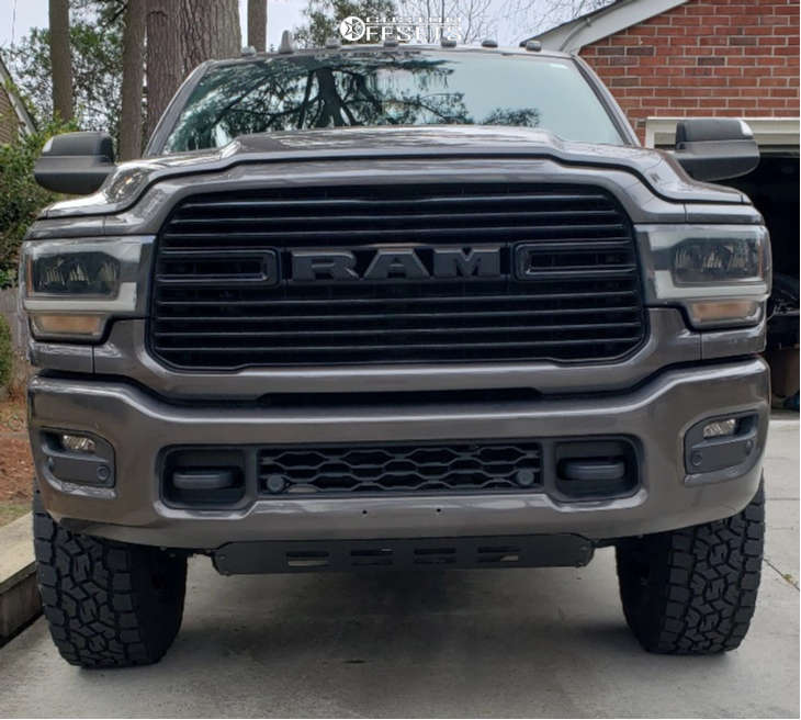 2020 Ram 2500 with 17x9 20 Fuel Rincon and 37/12.5R17 Toyo Tires Open ...